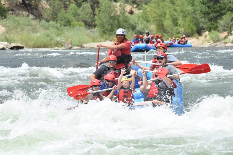 Top Whitewater Rafting Destinations in the USA – Best Rivers to Explore ...